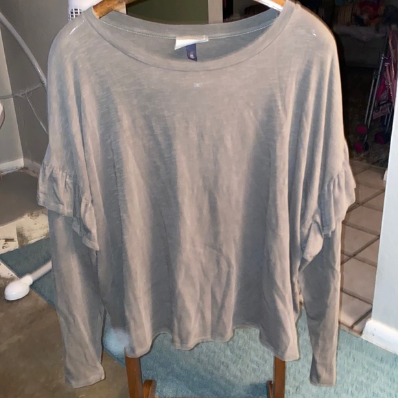 Universal Thread | Tops | 22 Universal Thread Xxl Army Green Ruffled Ls ...